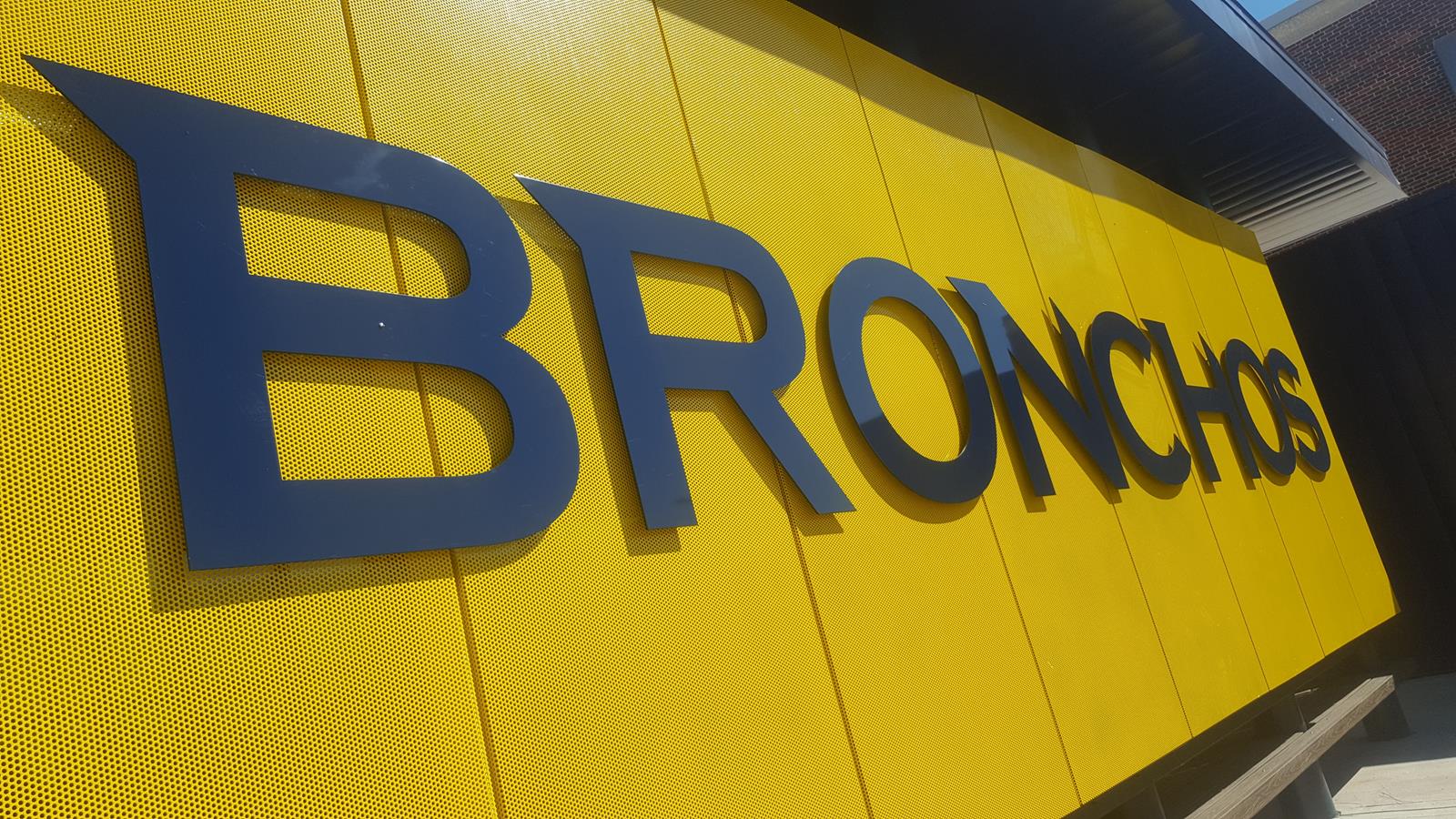 Bronchos Wrap Up Season At Regionals - University of Central Oklahoma ...