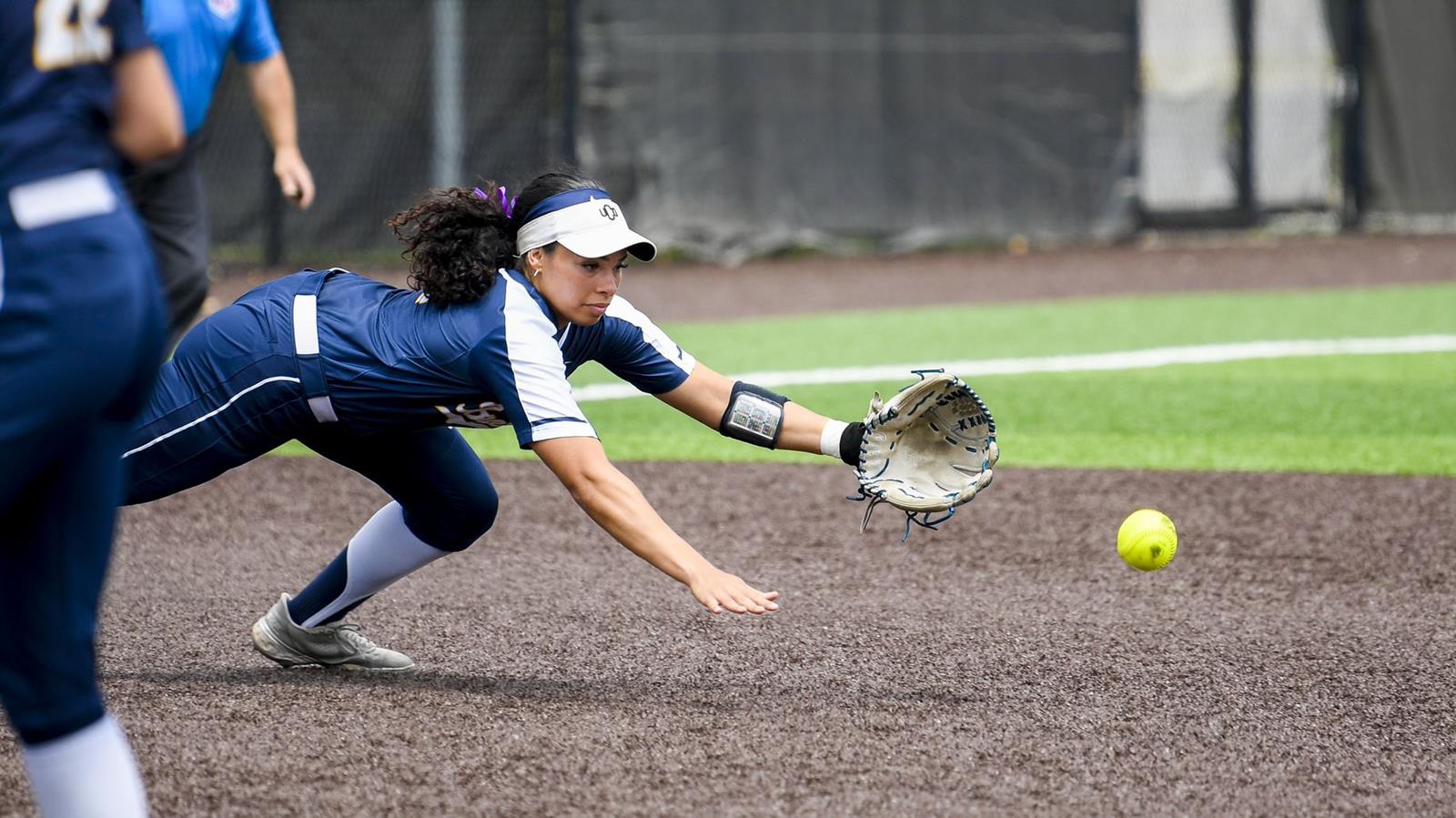 Shayla Harper - Softball - University of Central Oklahoma Athletics