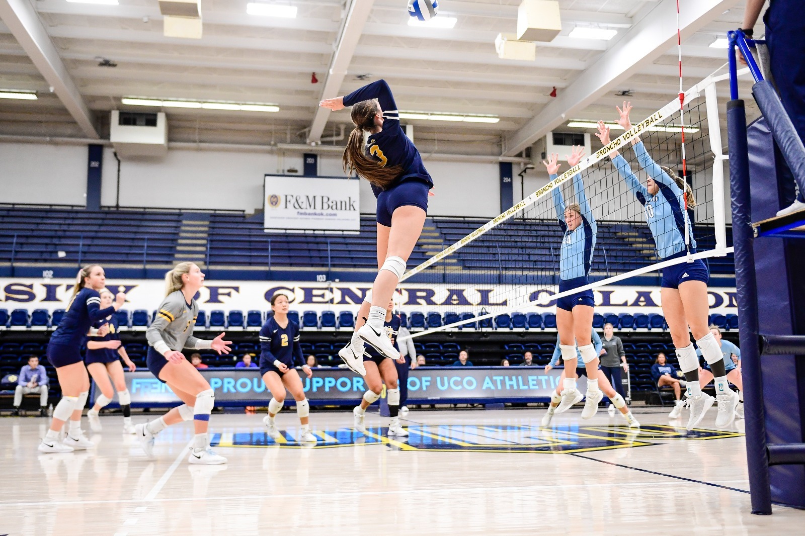 Bronchos Win Five-Set Fight Against Griffons - University of Central ...