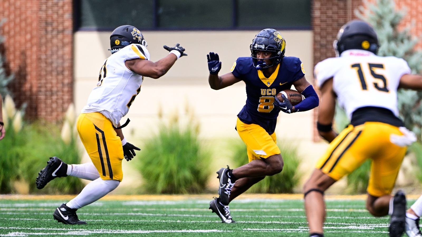 Terrill Davis - Football - University of Central Oklahoma Athletics