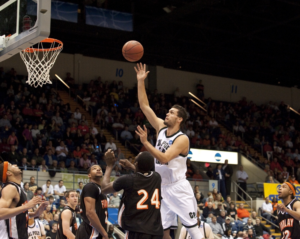 Tobias Jahn - 2010-11 - Men's Basketball - Cal Poly Pomona Athletics