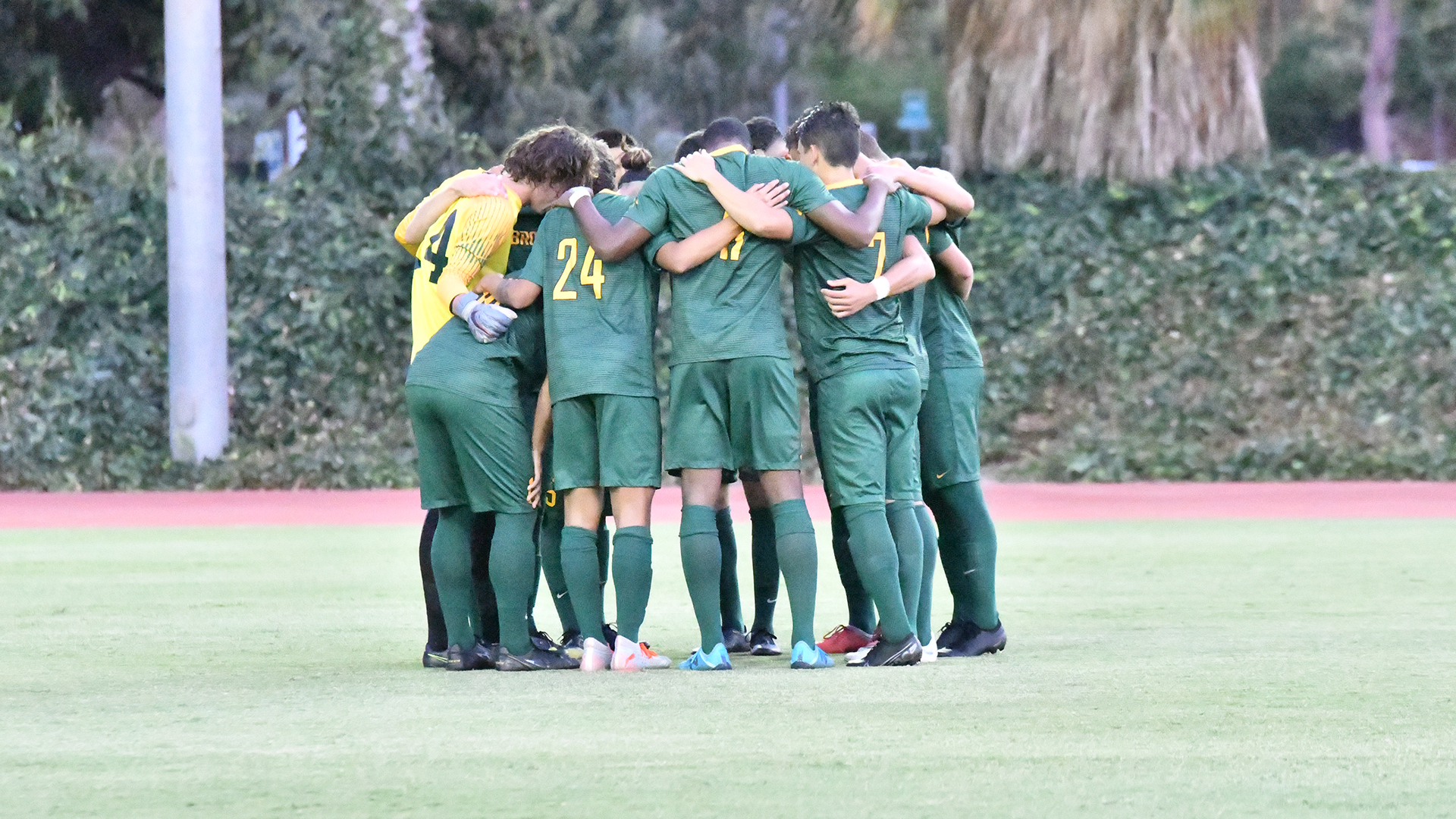 Men's Soccer Stunned By Eagles At Home - Cal Poly Pomona Athletics