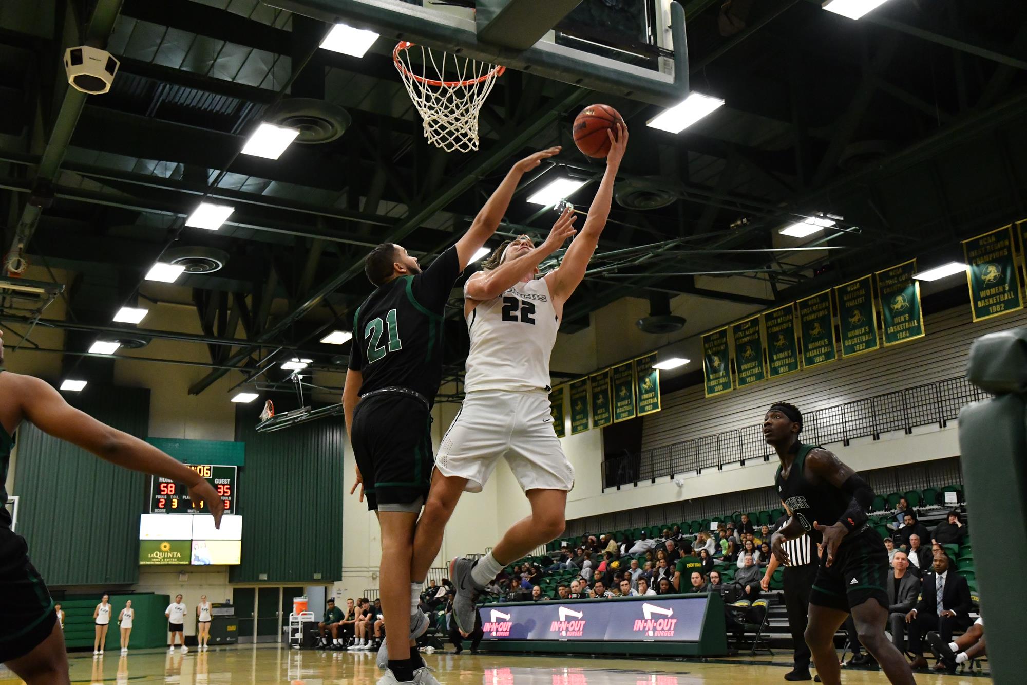 CPP Moves Into Third With Win at HSU - Cal Poly Pomona Athletics