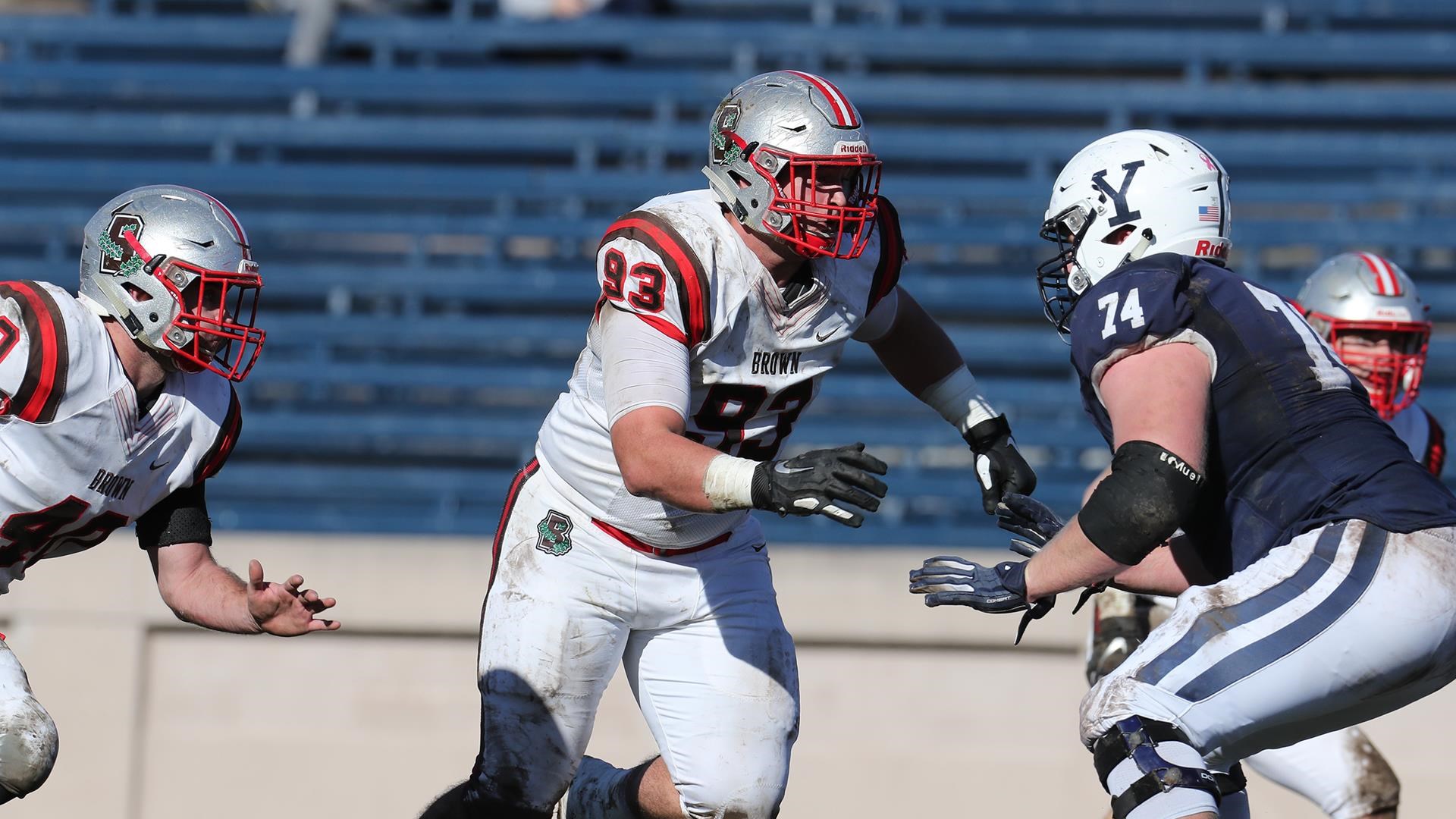 Michael Hoecht Signs With The Los Angeles Rams - Brown University Athletics