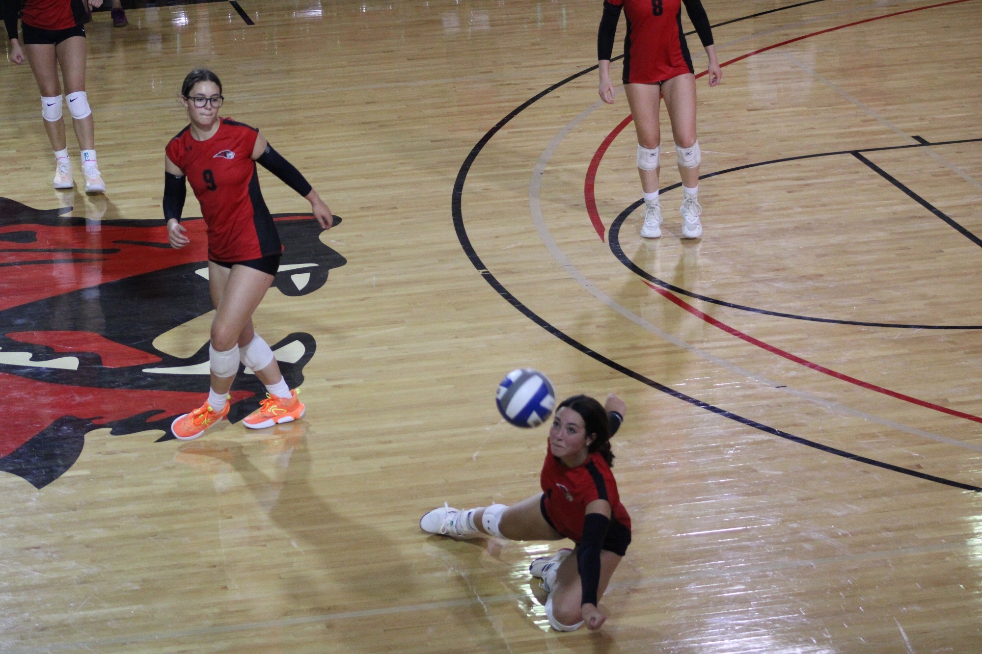 Women's Volleyball shows growth in home opener - Bryn Athyn College