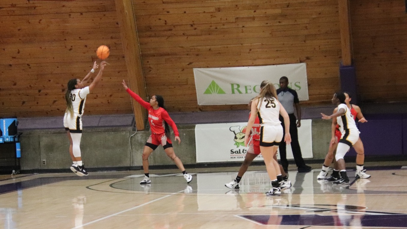 Lauryn Towns - 2023-24 - Women's Basketball - Birmingham-Southern College