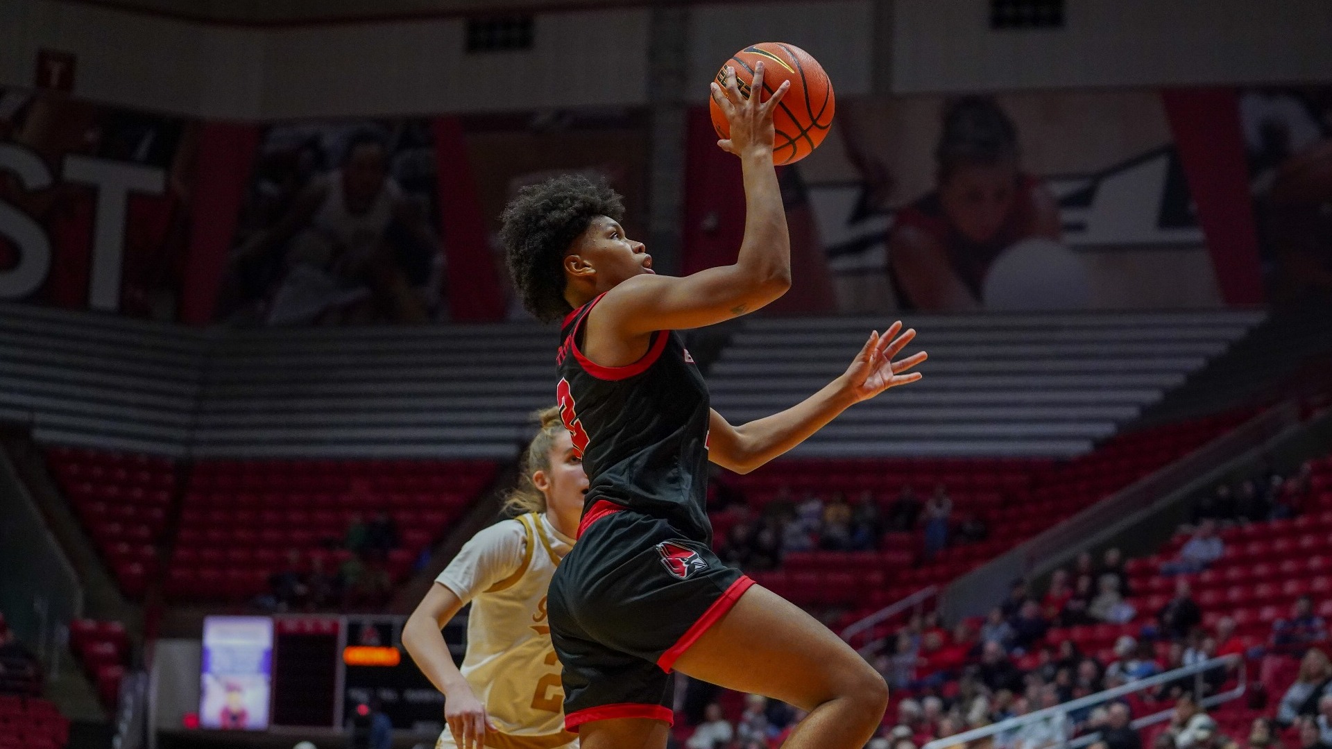 Nyla Hampton - Women's Basketball - Ball State University Athletics