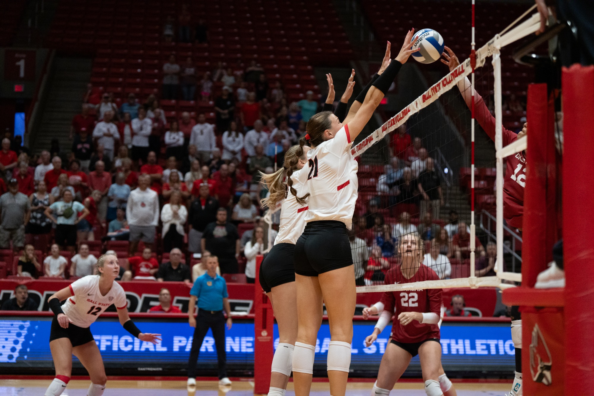 Volleyball Drops Pair To Close Dayton Invitational - Ball State ...