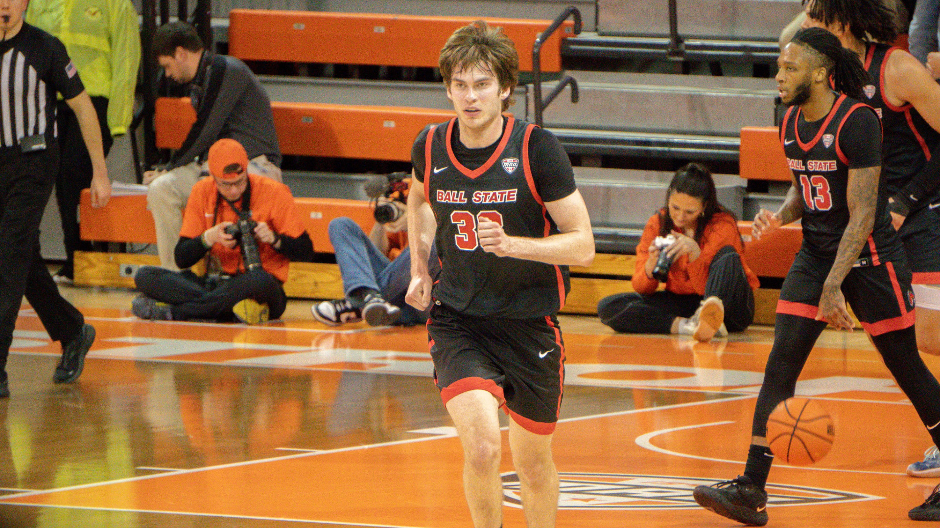 Men's Basketball's Second Half Rally at Bowling Green Falls Short - Ball State University Athletics