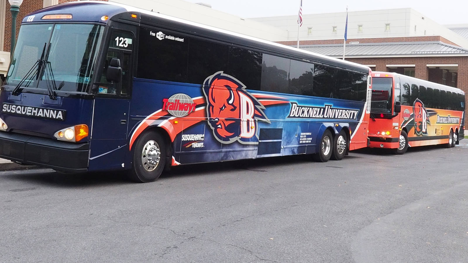 Bucknell Sends Fan Bus to Army West Point - Bucknell University Athletics