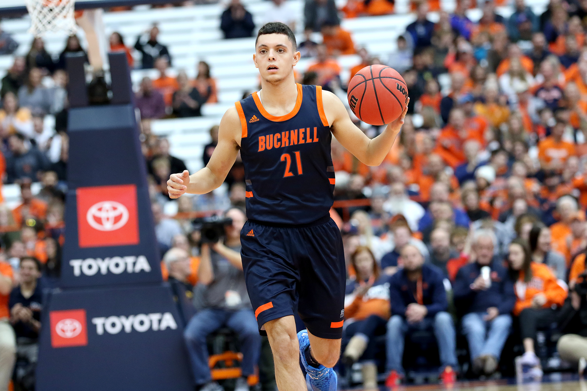 Men's Basketball Hosts Holy Cross on 16th Dirk Sojka's Slam Dunk with ...