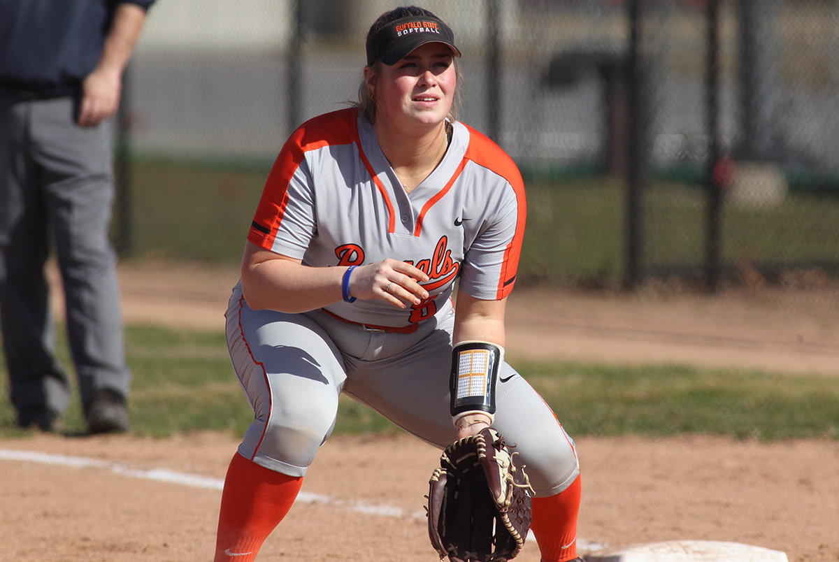 Sydney McIntosh - 2022 - Softball - Buffalo State University Athletics