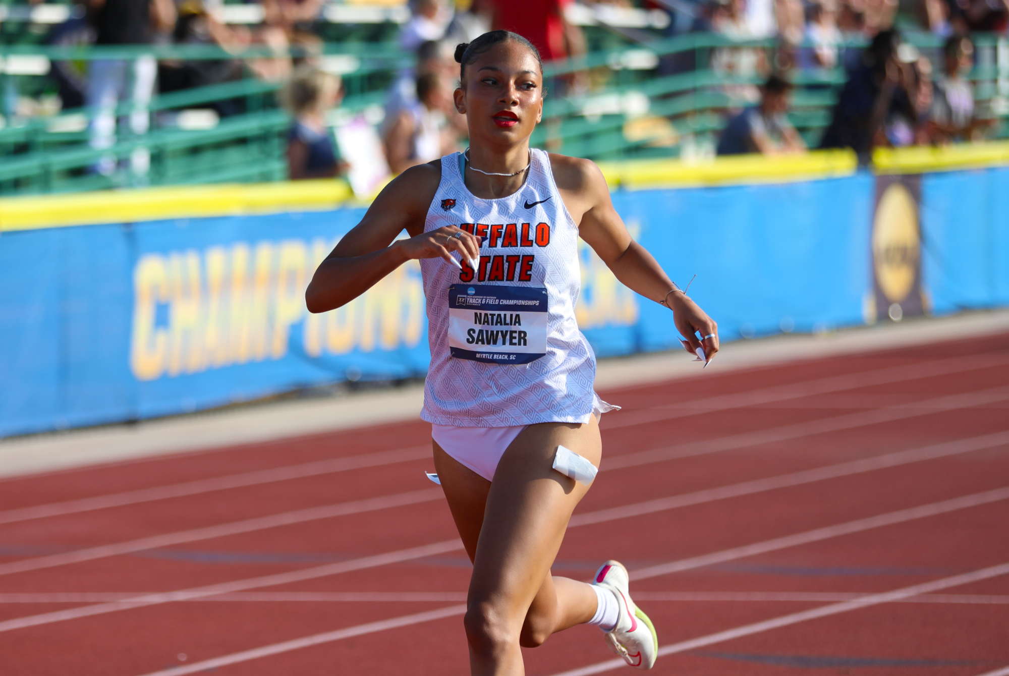 Natalia Sawyer And Makhia Laster Earn NCAA Indoor Track & Field ...