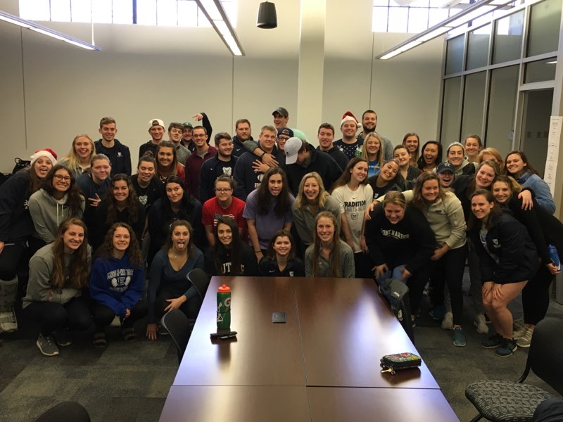 Hosts Shoe Box Christmas - Butler University Athletics