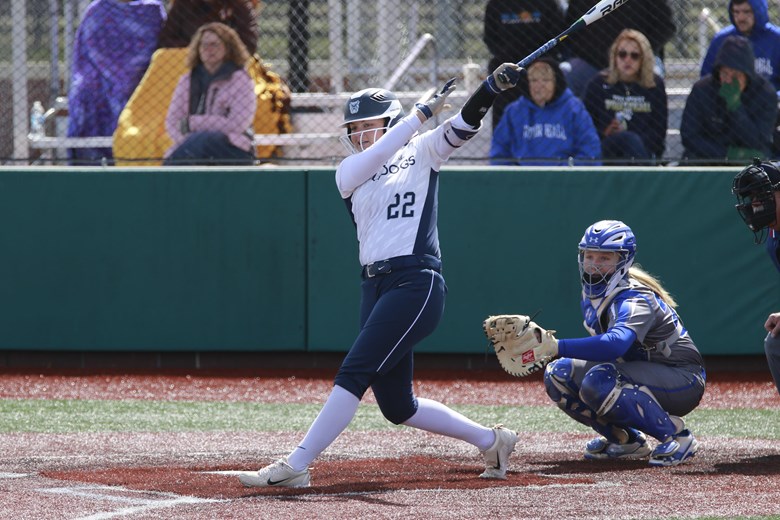 Cheyenne Thompson - 2019 - Softball - Butler University Athletics