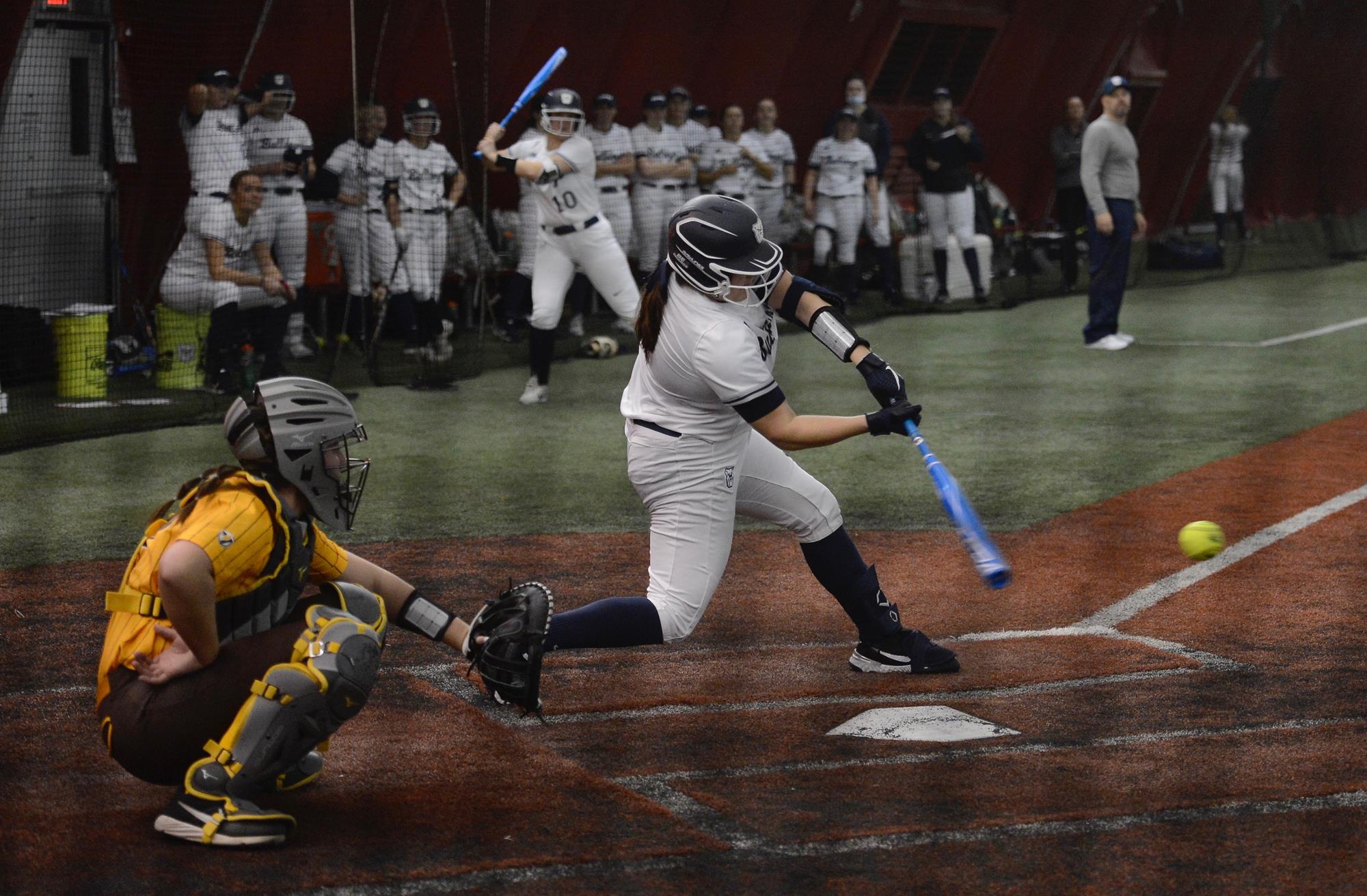 Gracie Voulgaris - 2022 - Softball - Butler University Athletics