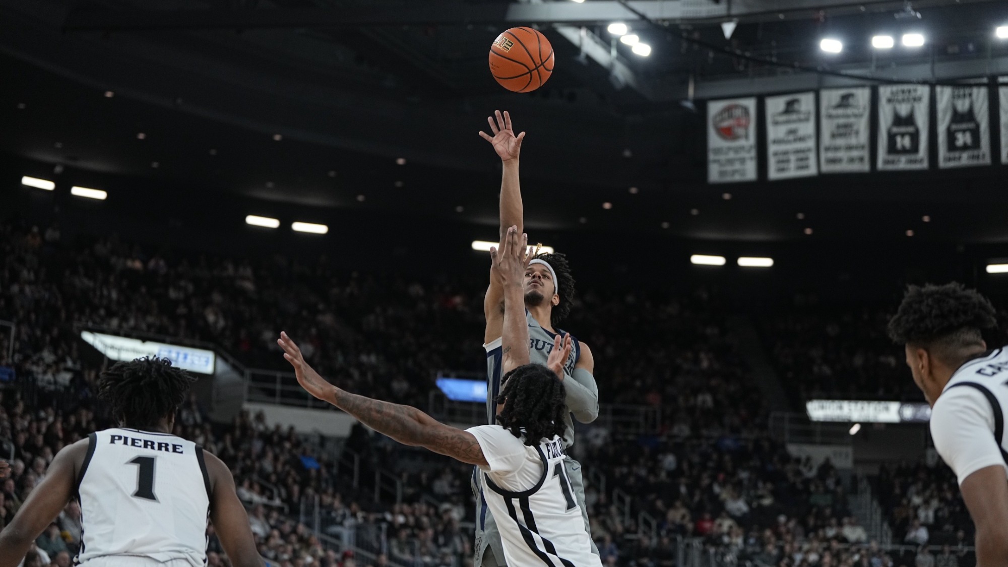 DJ Davis - 2023-24 - Men's Basketball - Butler University Athletics