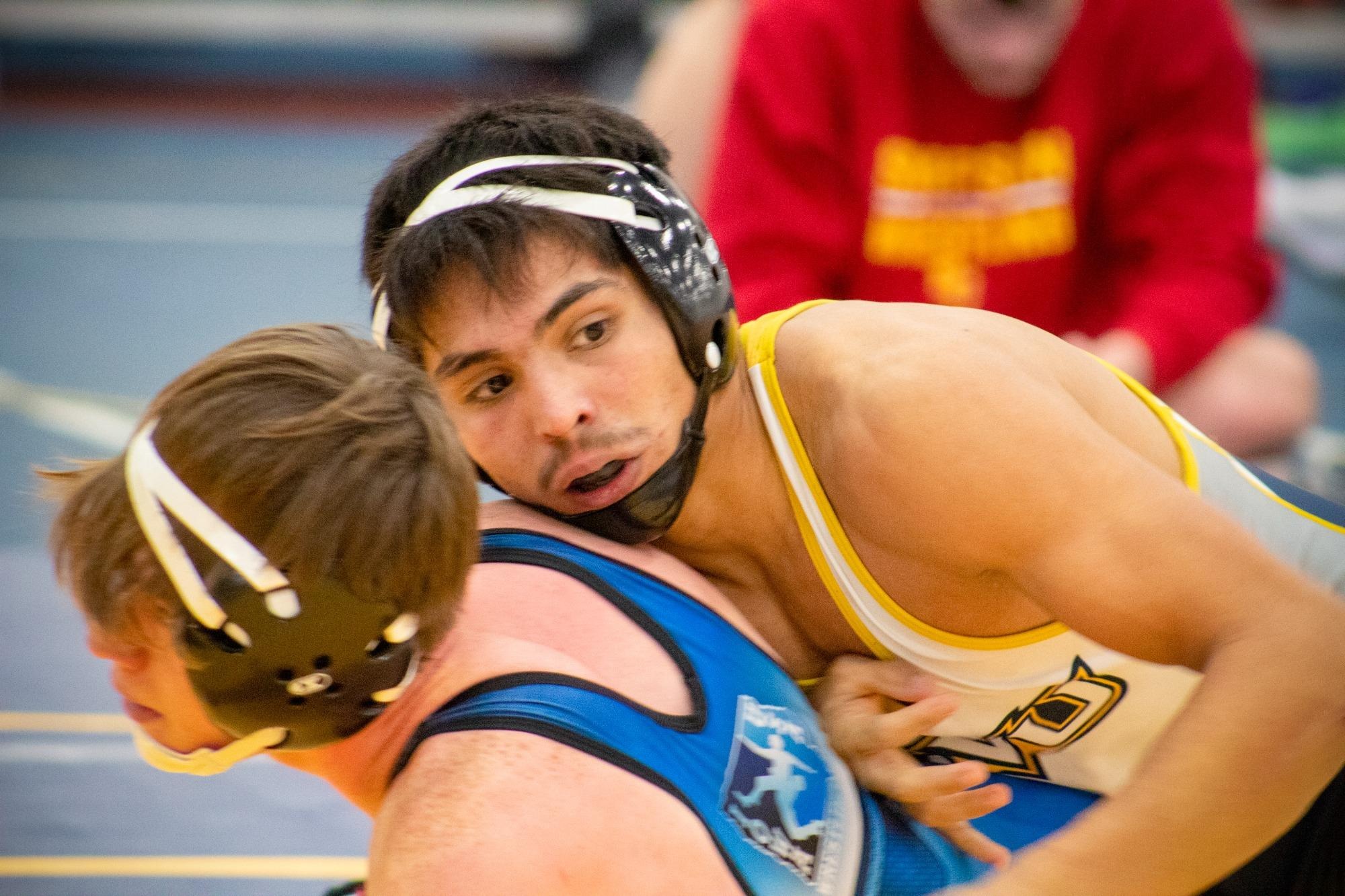 Axel Hernandez - 2023-24 - Men's Wrestling - Buena Vista University
