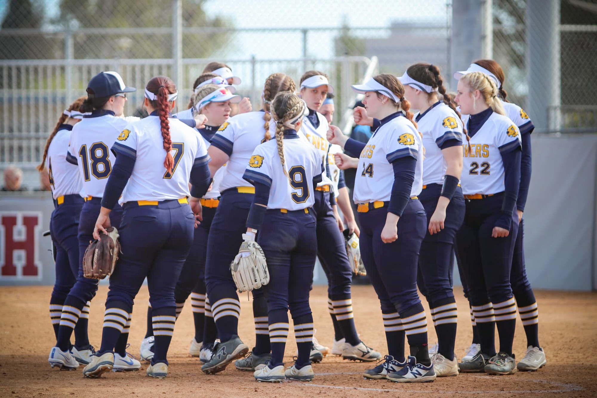 Softball with DH Split at Pomona-Pitzer - Buena Vista University