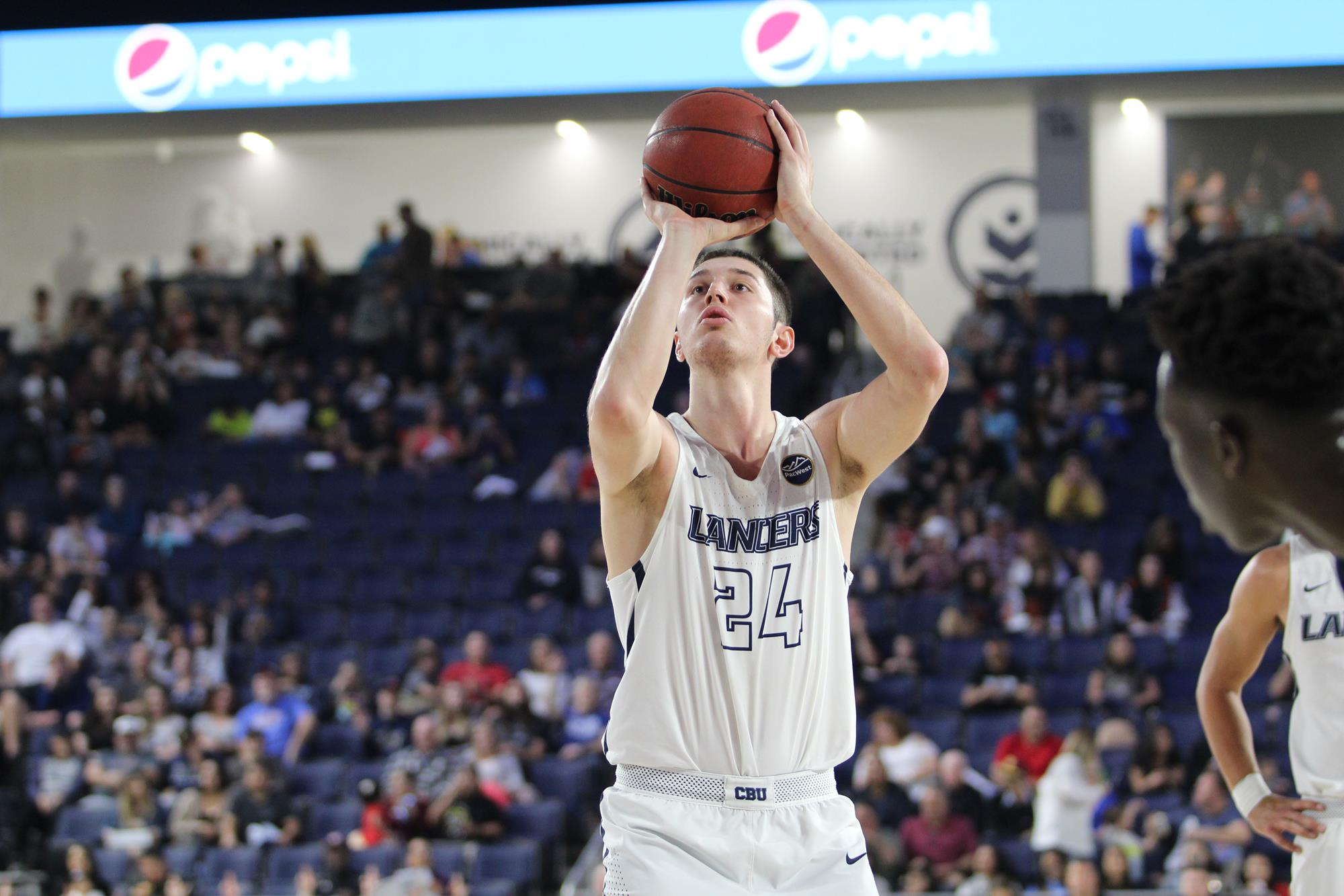 Gabe Taylor - Men's Basketball - CBU Athletics