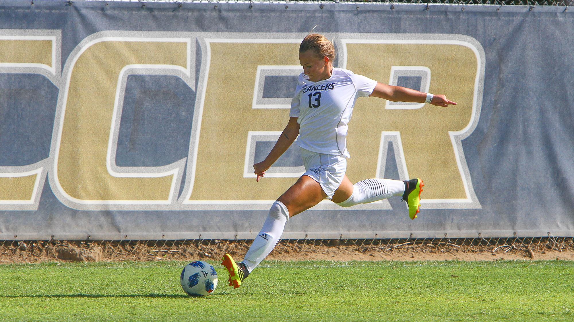 Golden Finish Over AAC Foe Houston - CBU Athletics