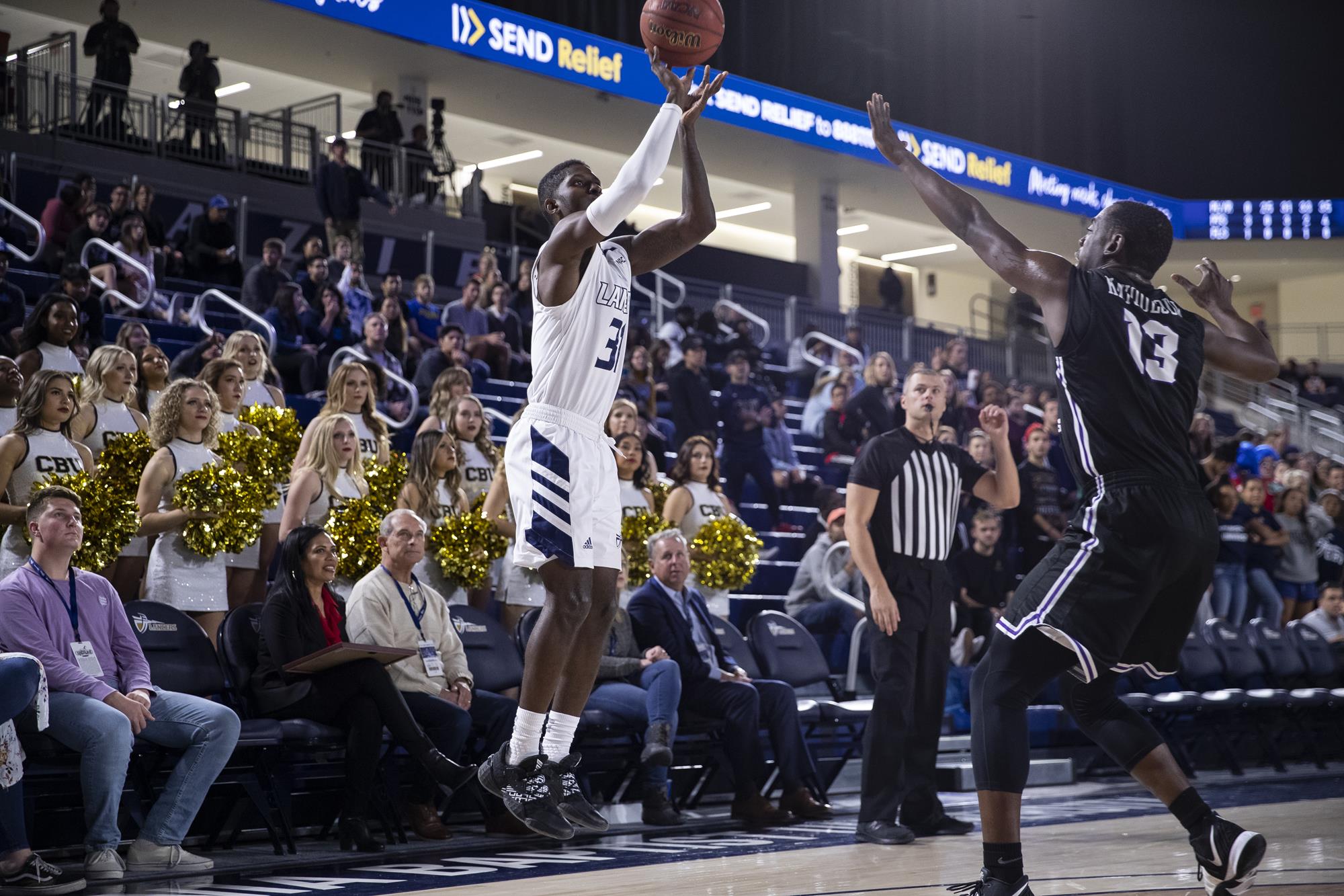 Ferron Flavors Jr. - Men's Basketball - CBU Athletics