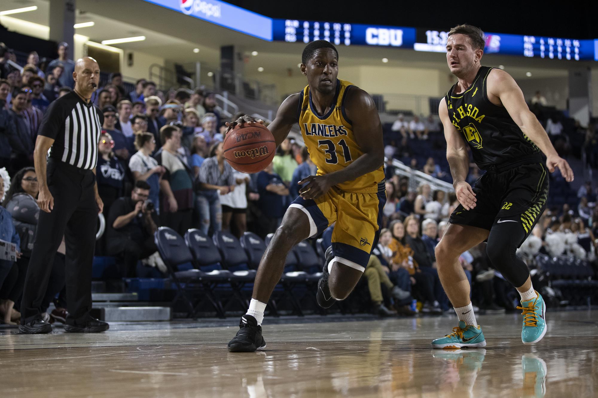 Ferron Flavors Jr. - Men's Basketball - CBU Athletics