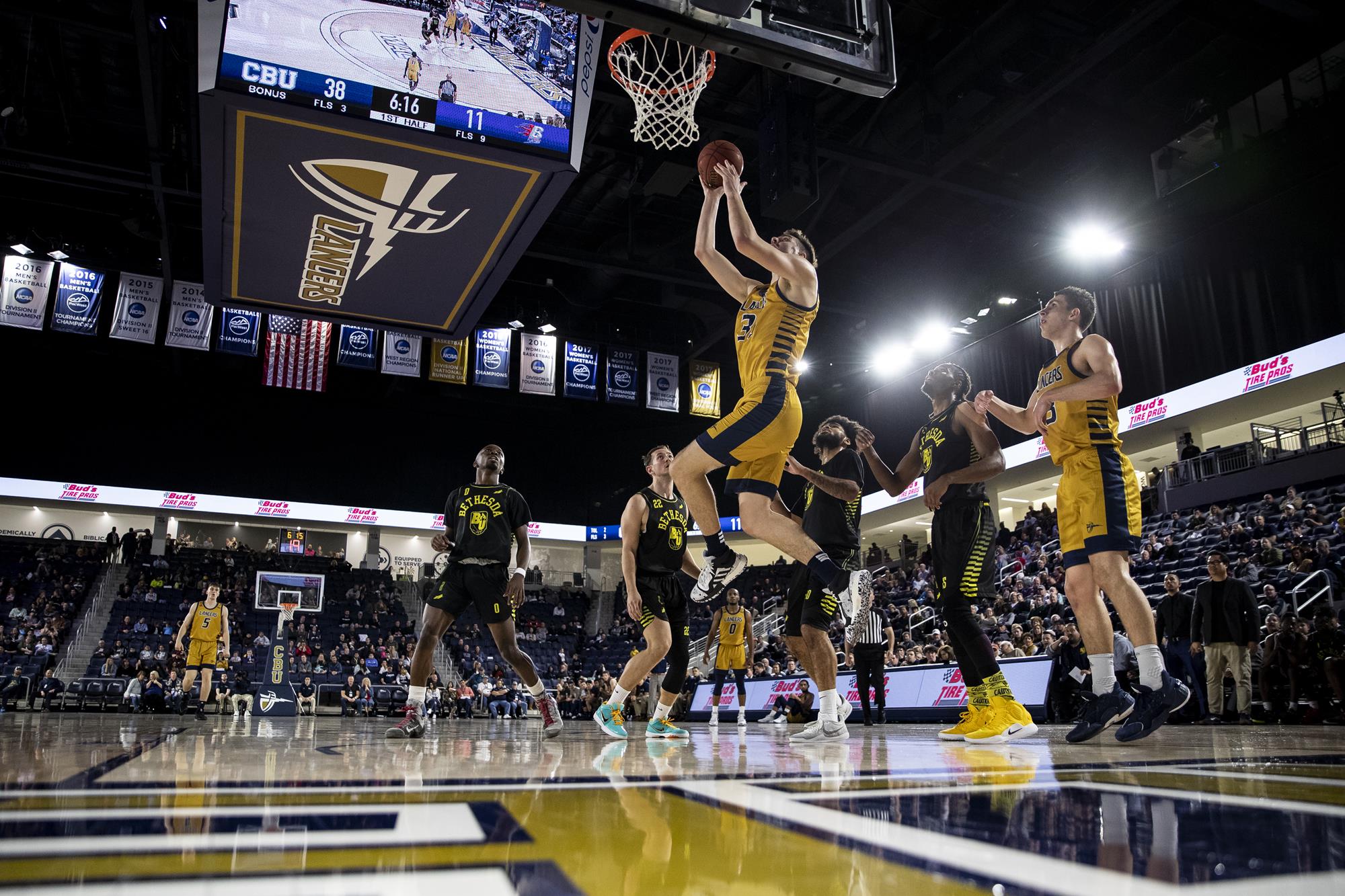 Zach Pirog - Men's Basketball - CBU Athletics