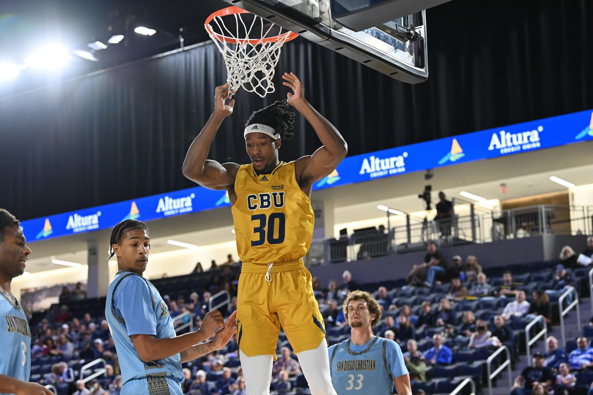 Dan Akin - Men's Basketball - CBU Athletics