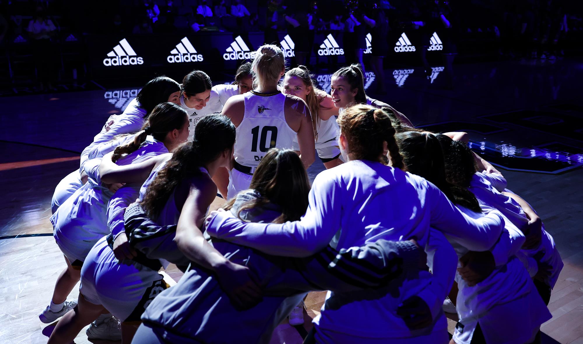 Georgia Dale - Women's Basketball - CBU Athletics