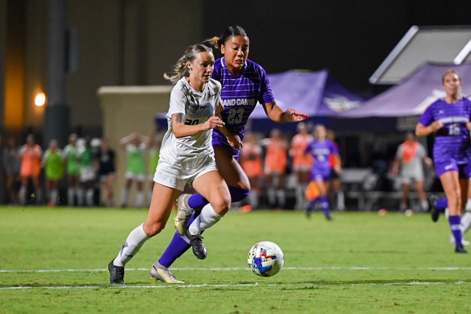 Karley Weeks - Women's Soccer - CBU Athletics