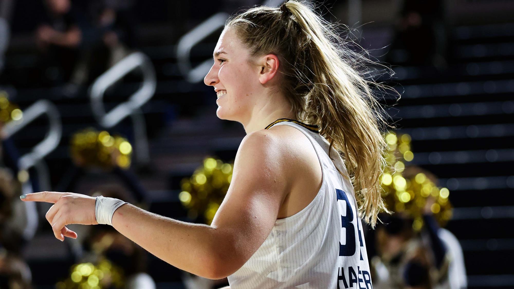Caitlyn Harper - Women's Basketball - CBU Athletics