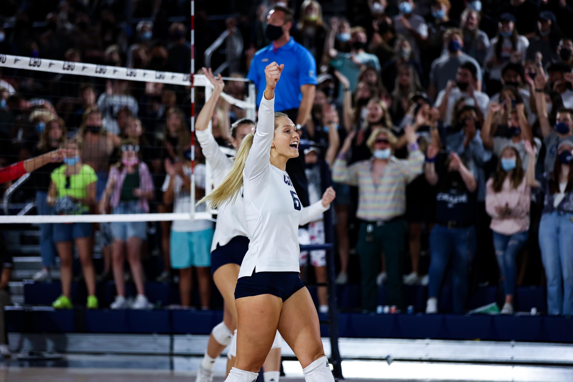 Tesa Oaks - Women's Volleyball - CBU Athletics