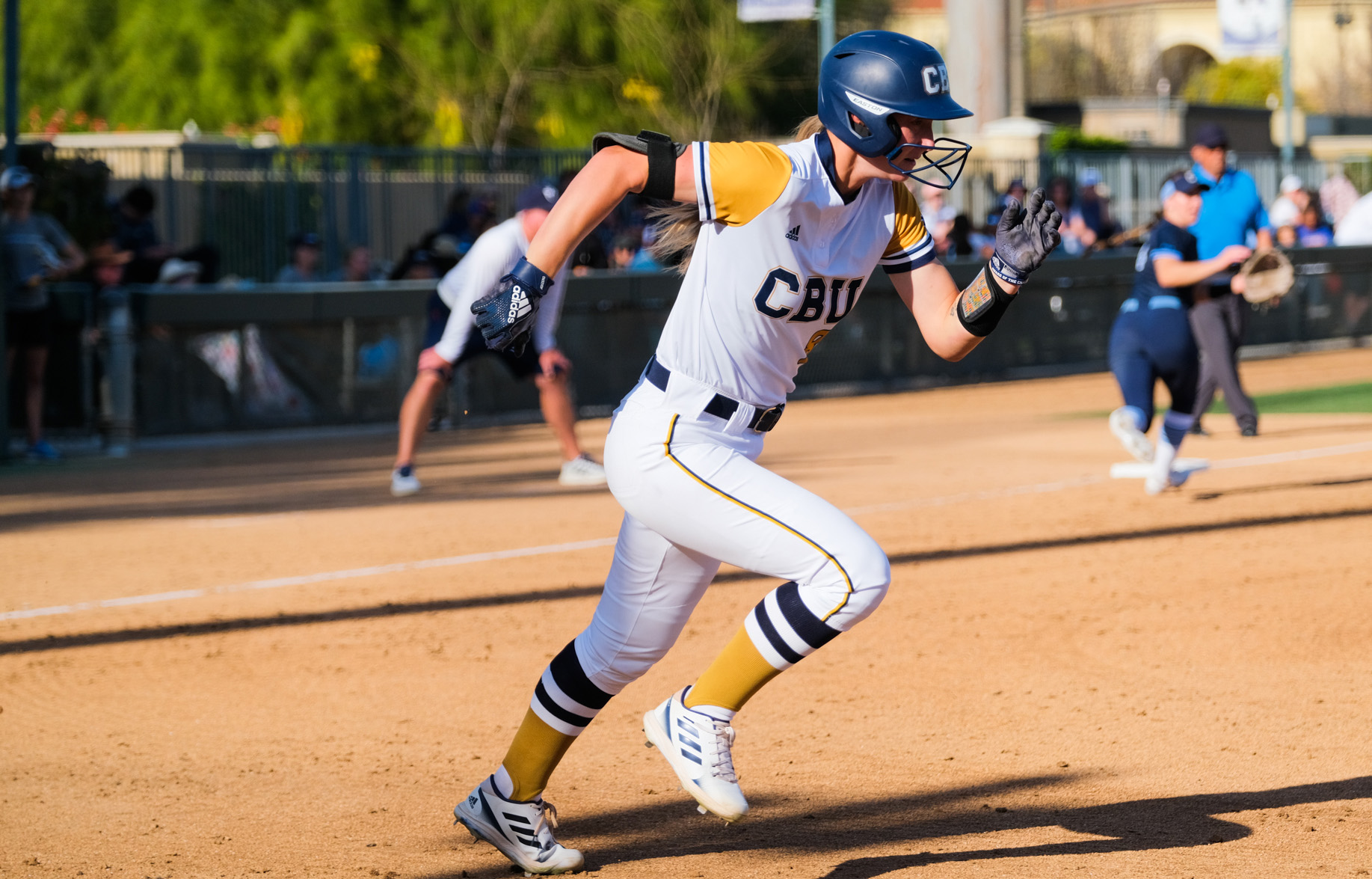 Raegan Cheyne - Softball - CBU Athletics