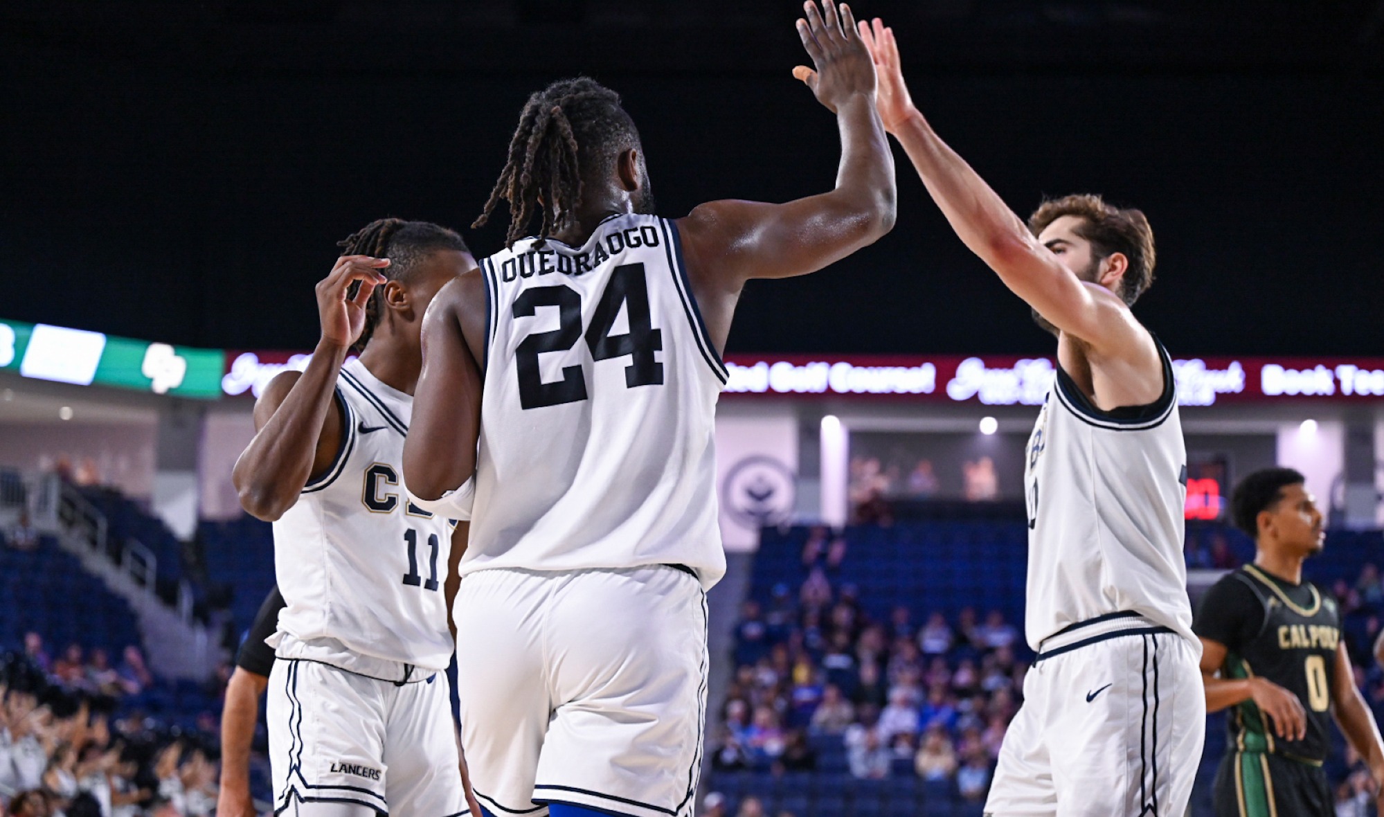 Yvan Ouedraogo - Men's Basketball - CBU Athletics