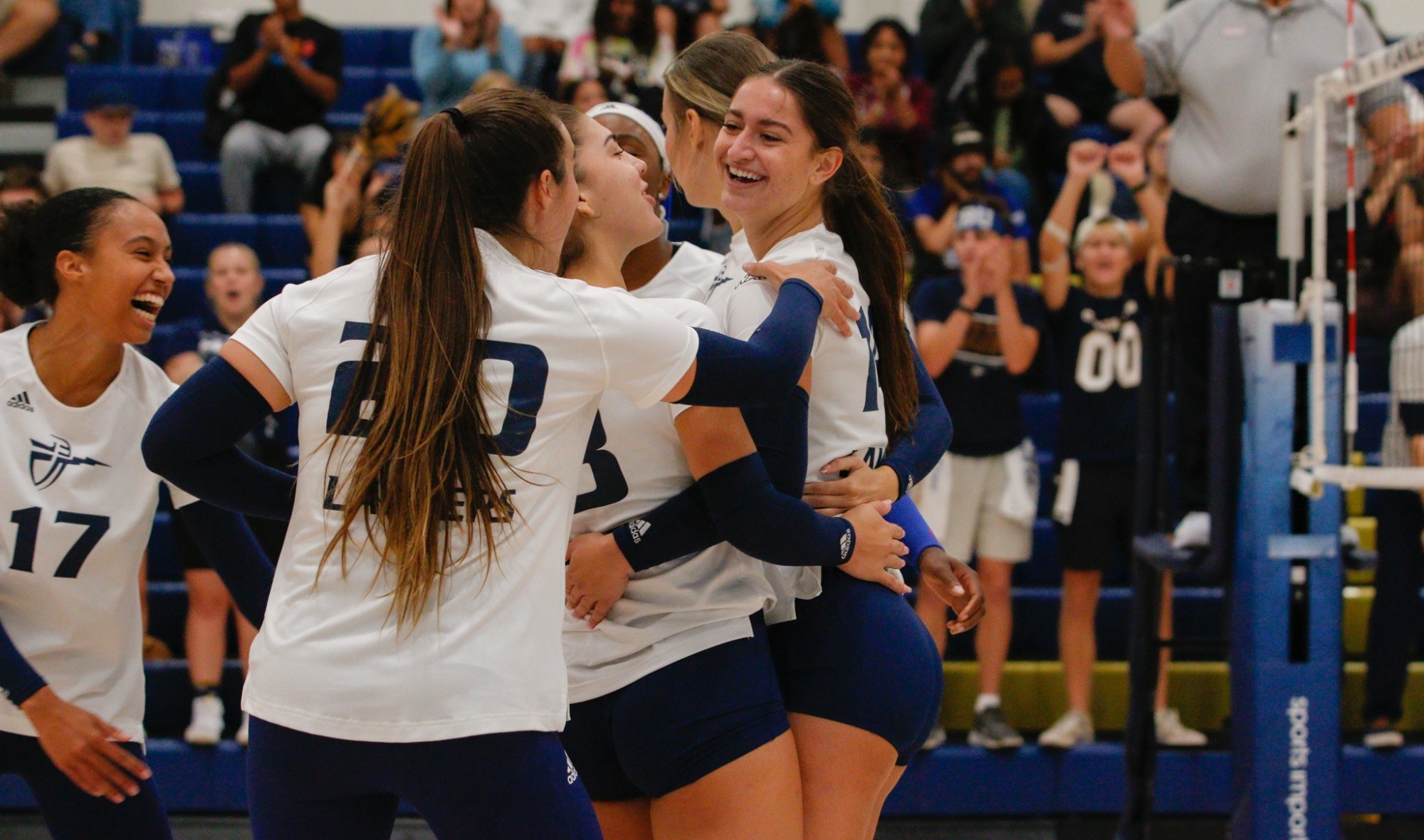 Brianna Young - Women's Volleyball - CBU Athletics
