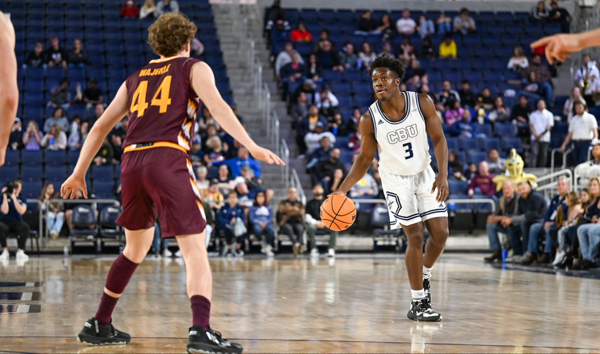 Blondeau Tchoukuiegno - Men's Basketball - CBU Athletics