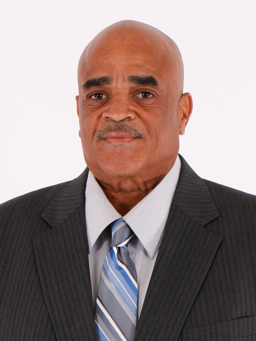 Reginald Howard - Men's Basketball Coach - CBU Athletics