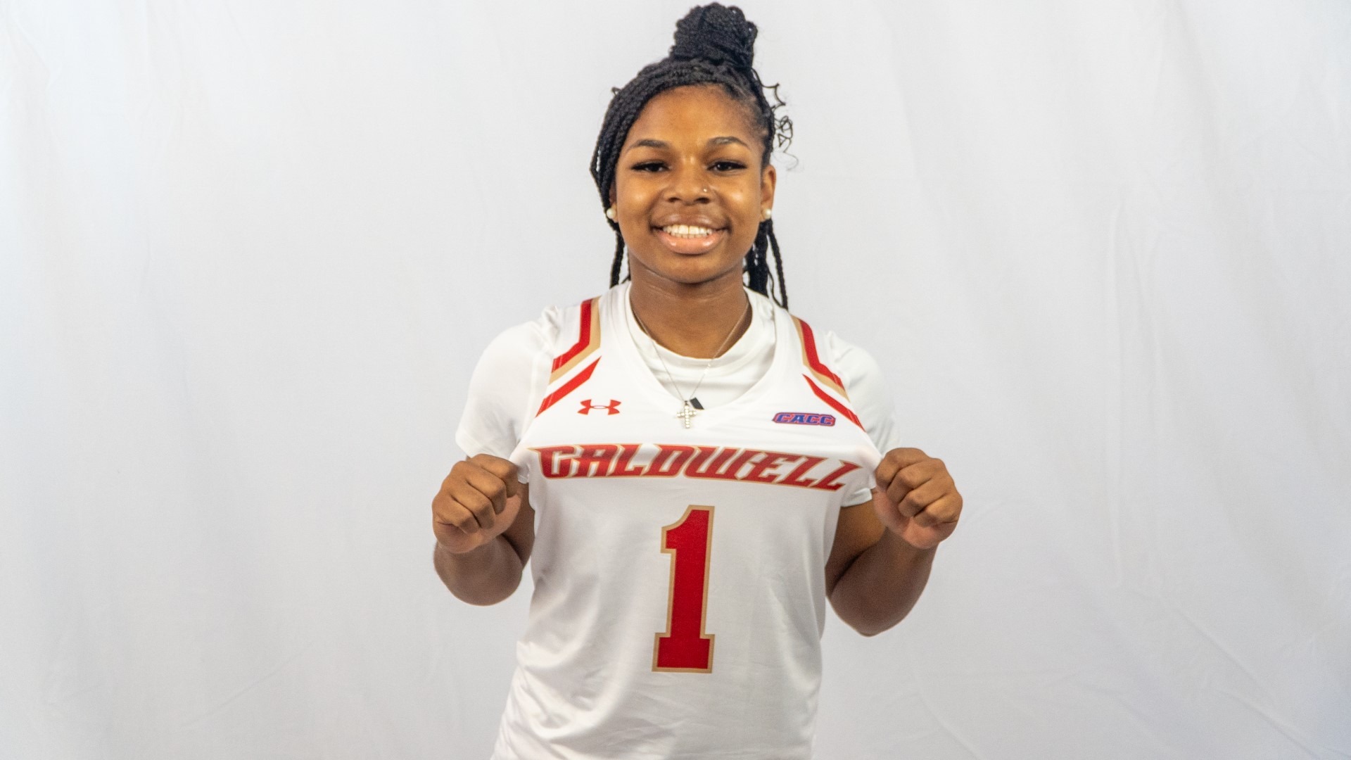 Lewis Debuts With Game-High 17, Women's Basketball Gets Opening Night ...