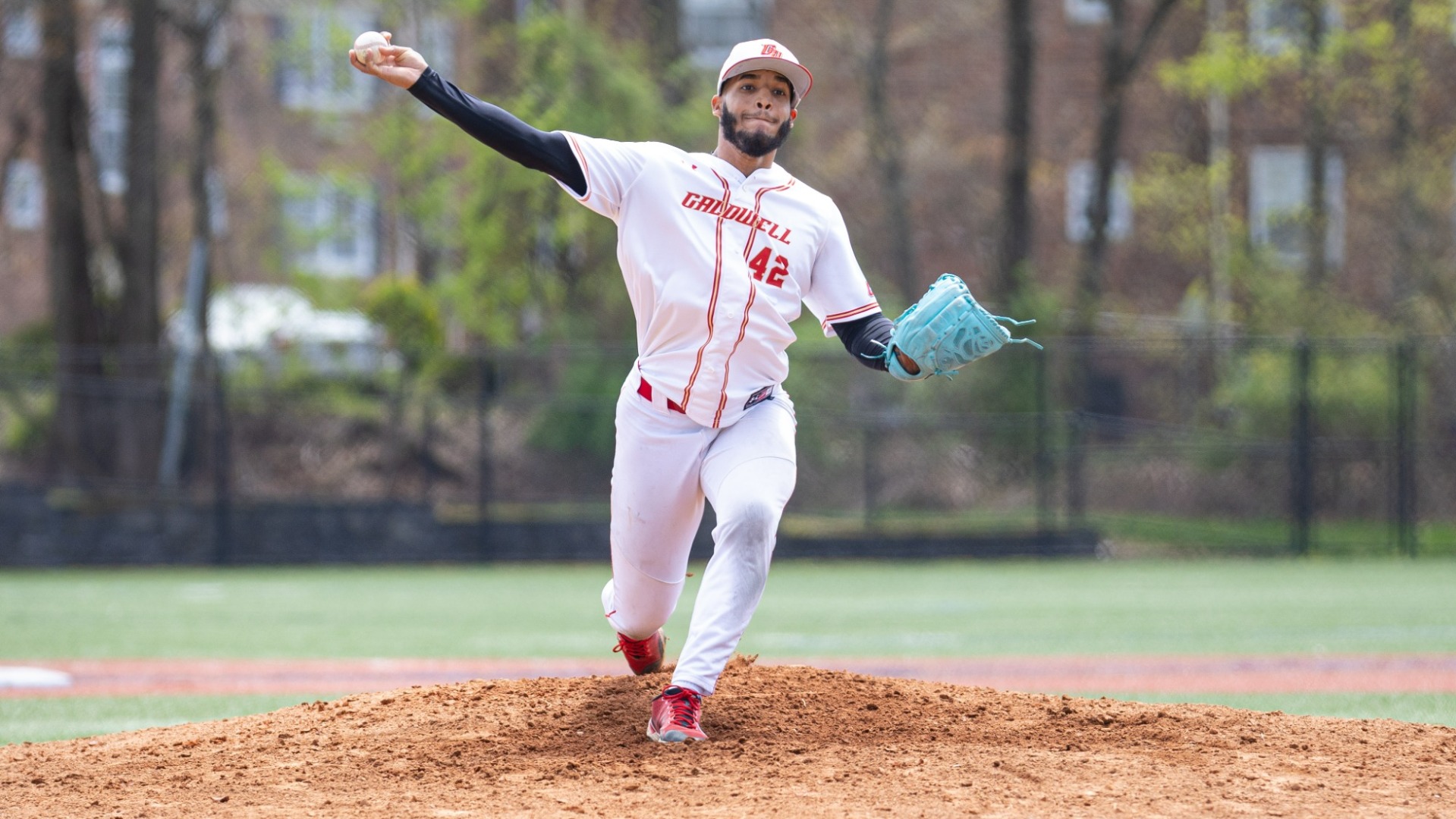 Oliver Hernandez - Baseball - Caldwell University Athletics