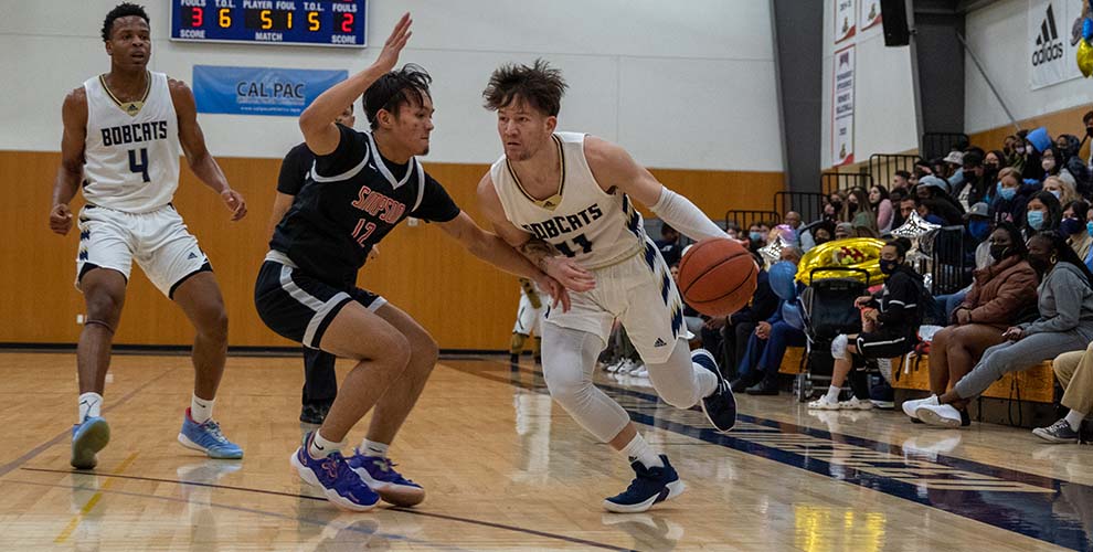 Bobcats Fall in Overtime in Regular Season Finale - University of ...