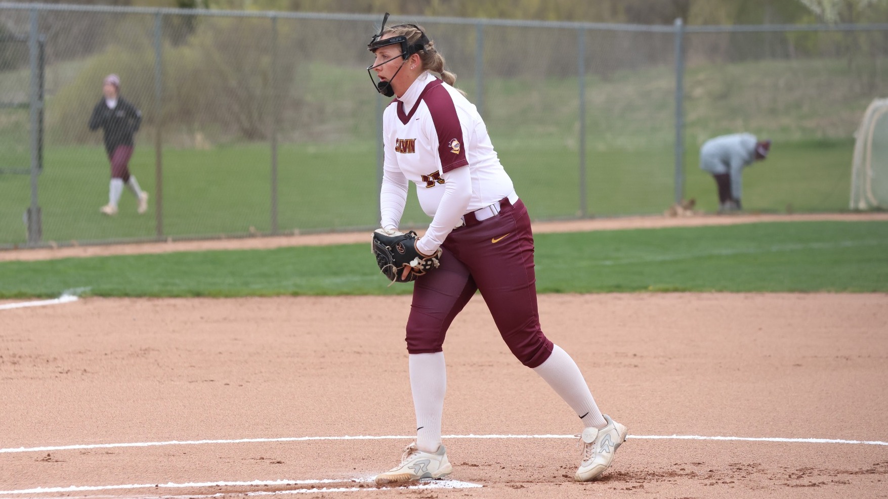 Calvin Softball Sweeps Olivet Behind Perfect Game From Brooke Hunderman ...