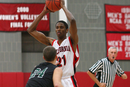 Chris Moore - Men's Basketball - California University of Pennsylvania ...
