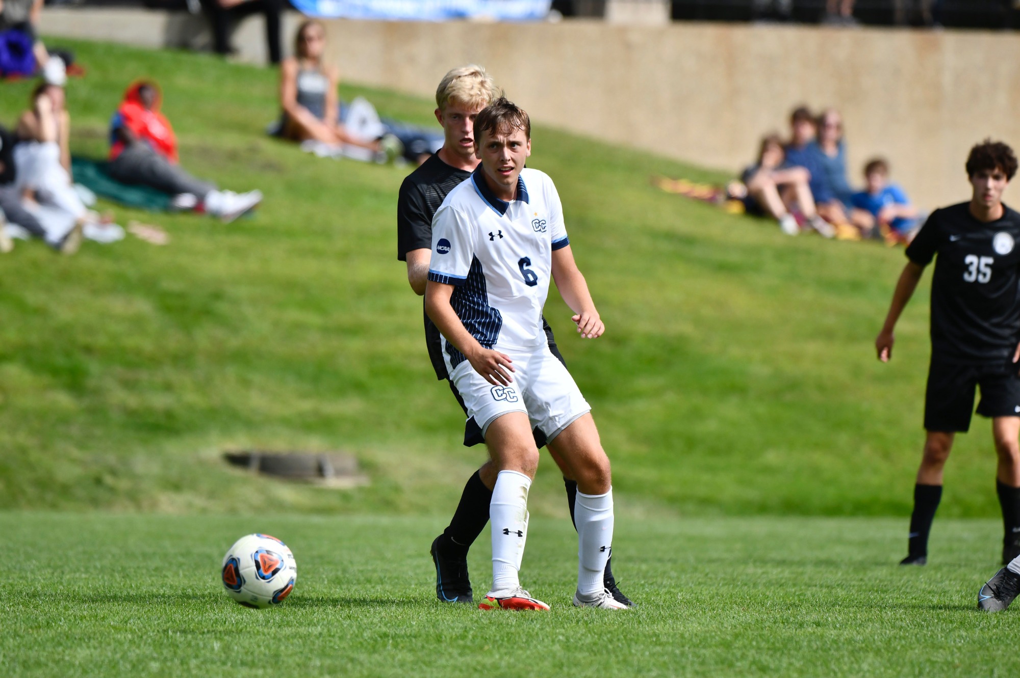 Middlebury Edges Men's Soccer 1-0 - Connecticut College