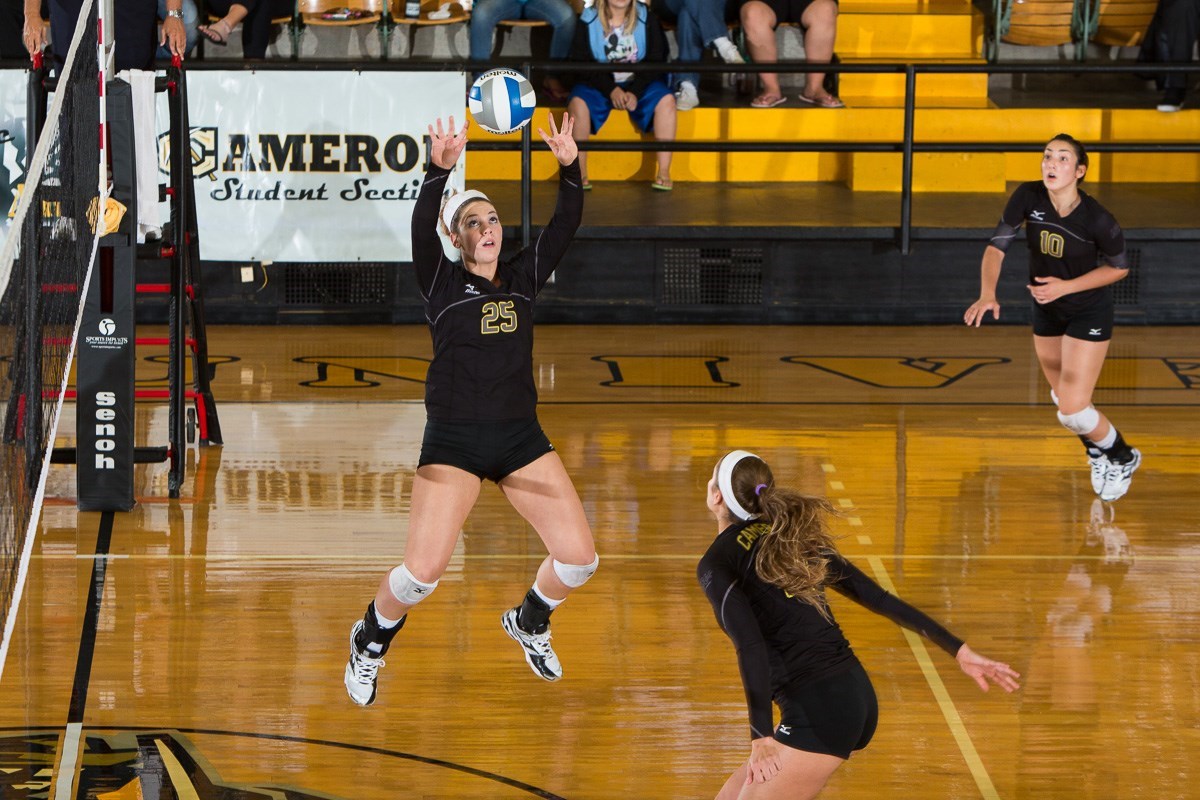 Kayla Hebert - Volleyball - Cameron University Athletics