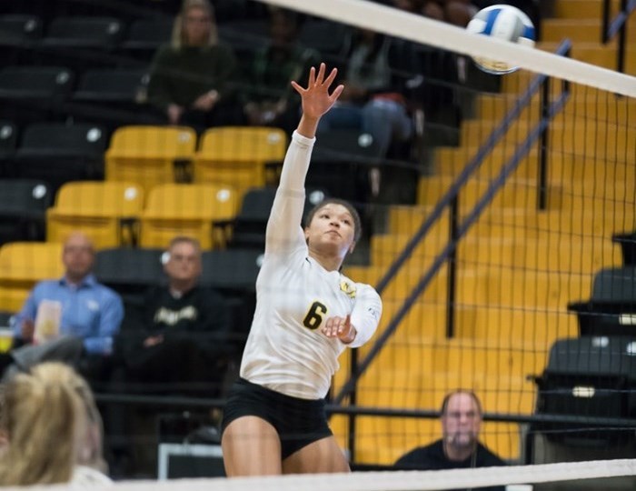 Brittany Lawson - Volleyball - Cameron University Athletics