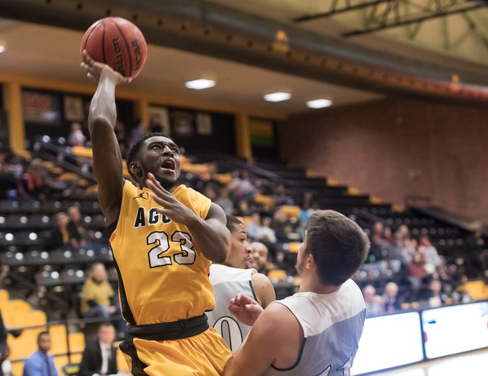 Tyus Momoh - Men's Basketball - Cameron University Athletics