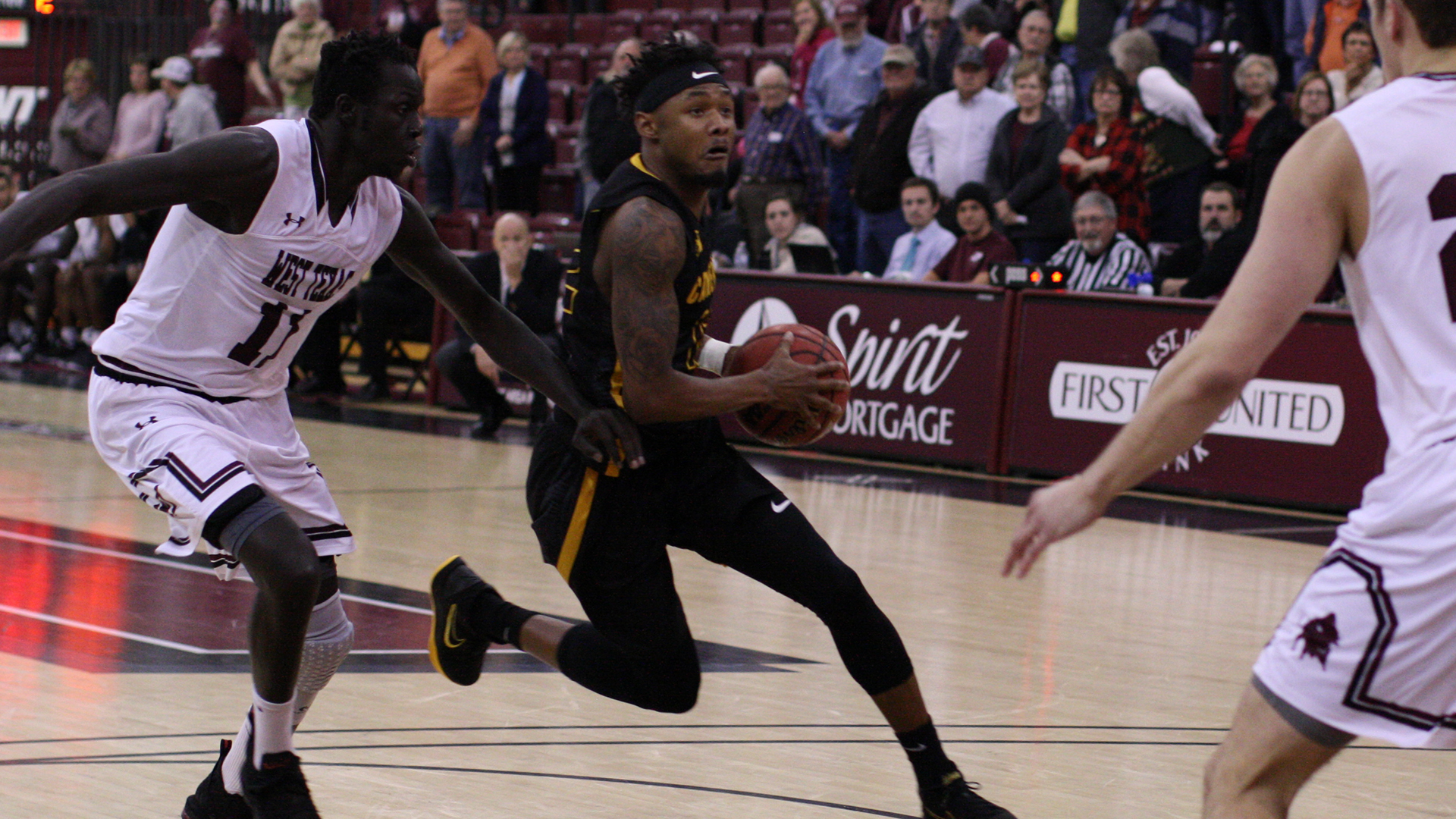 Zach Dumas - Men's Basketball - Cameron University Athletics