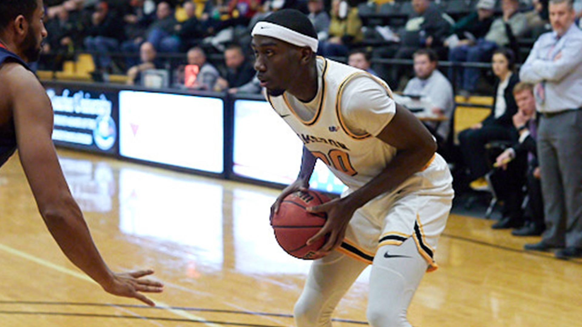 Kendall Scott - Men's Basketball - Cameron University Athletics