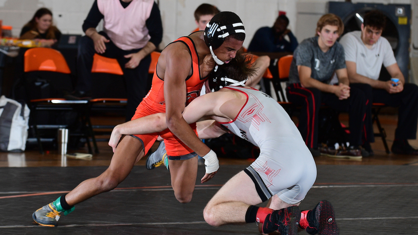 Aaron Burton - Wrestling - Campbell University